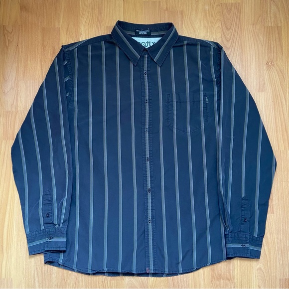 Matix | Shirts | Vintage Matix Mens Logo Striped Y2k Button Up Shirt ...